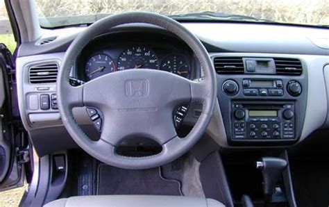 Honda Accord 2000 Coupe Interior