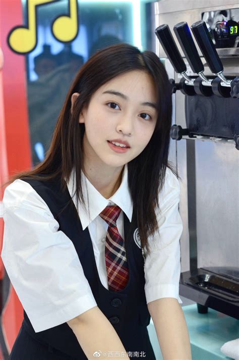 𝕣ડⅈ 𝕥𝕣ⅈꪀⅈ𝕫ꫀ𝕣ડ Gadis ulzzang Anak perempuan Gadis cantik