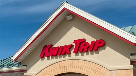 13 Us Convenience Stores With The Best Food