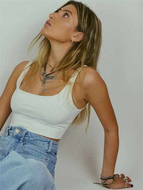 Rising Alt Pop Songwriter Edith Shares New Single Fm Uk