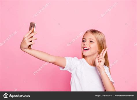 Model People Education Freetime Hobby Selfie Shots Pre Teen Drea
