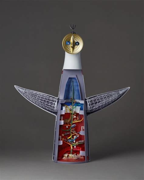 岡本太郎の傑作太陽の塔を内部構造まで再現したプラモデルARTPLA 1 200スケール 太陽の塔発売 アート Japaaan