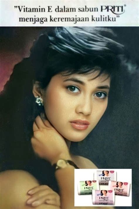 Pin Oleh Shine Aidhe Di Paramitha Rusadi Singer Actress Gadis Berjilbab Gadis Periklanan