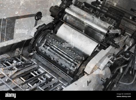 Old Offset Printing Press Stock Photo Alamy