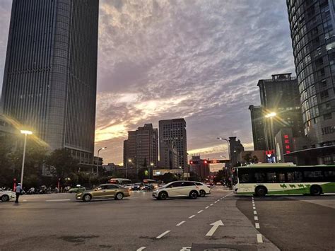 浏览了boss招聘才知道，现在35 40岁找工作的人，大有人在，不管是换工作还是重新开始，真的能够做到从零开始吗？ 知乎