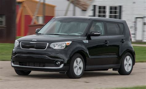 2016 Kia Soul Ev Test Review Car And Driver