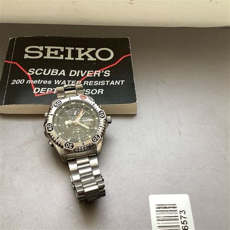Seiko Scuba Divers First Analogue Depth Sensor Watch Watchcharts Marketplace