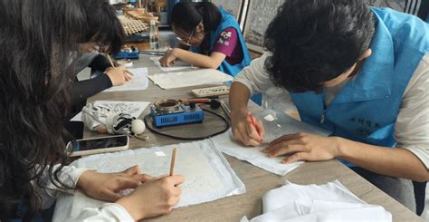 云南财经大学信息学院马关三下乡团队参观调研 服装产业园及小马固新寨傣文化旅游村 云南财经大学信息学院