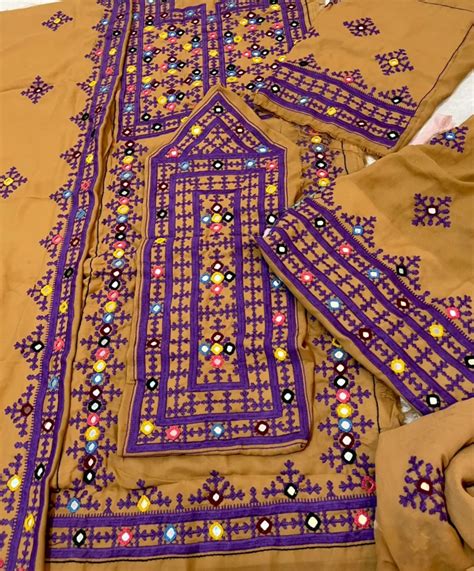 ‎گالری شیک یمنا لباس بلوچی دوچ دستدوز چادر‎ ‎حمایت شمادلگرمی ماست 🤍و کن قشنگم😍😍 طرح جدید بنفش