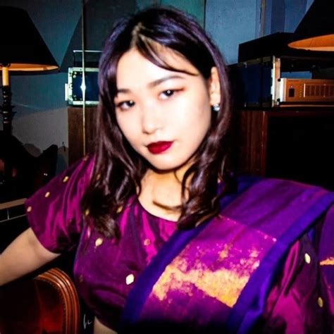 Mag Mag Asami Threads Say More