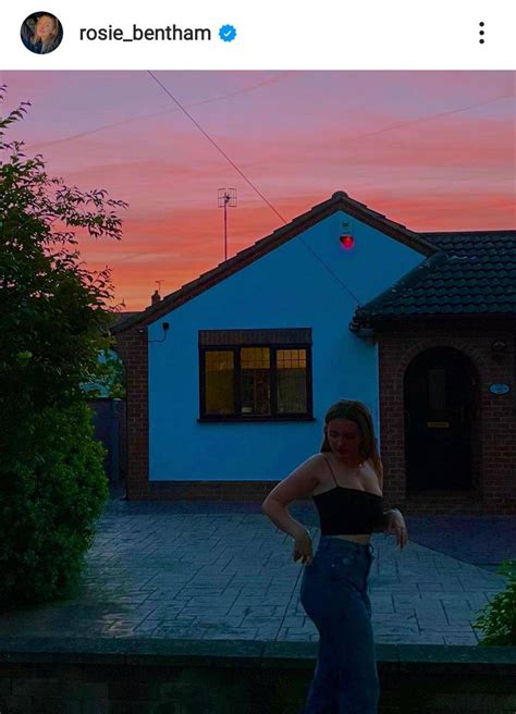 Rosie Bentham Aka Gabby From Emmerdale And Her Excellent Boobs Scrolller