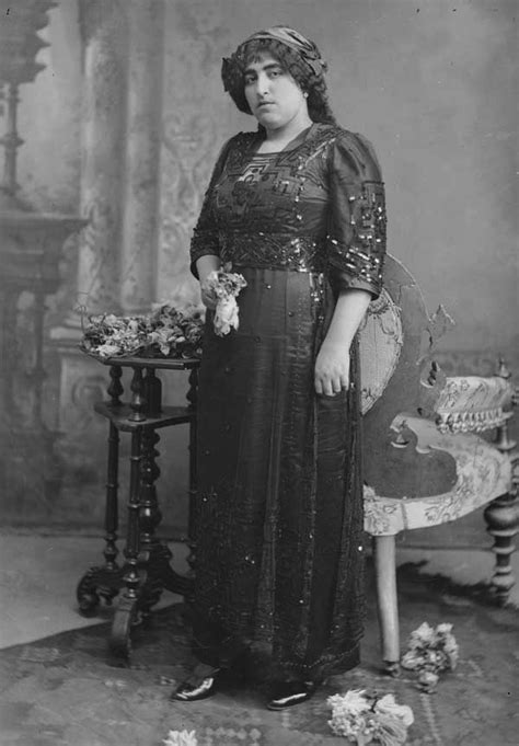 Womens Worlds In Qajar Iran Antoin Sevruguin Iran Pictures