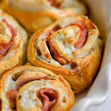 16 Easy Chicken Crescent Roll Recipes To Try Today Mexfoody