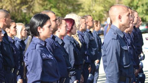 Бъдещи полицаи положиха днес клетва във Варна Новини бг