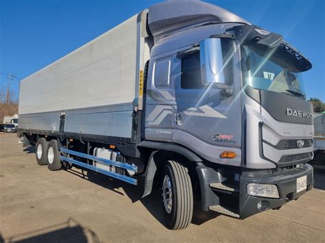 대형화물차전문 평택항매매상사 Band