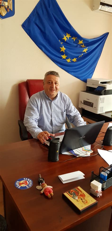 Dulamă Avansat” De La Mansardă Monitorul De Neamț