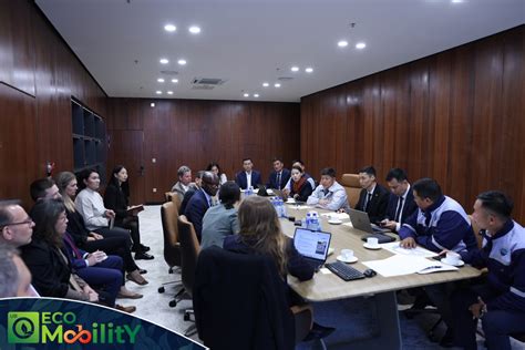 АНУ ын Хилийн чанад дахь барилга байгууламжийн үйл ажиллагаа хариуцсан товчооны төлөөлөгчдийг