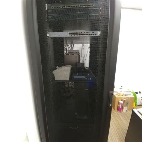 Apc Server Rack 42u Computers And Tech Office And Business Technology On Carousell