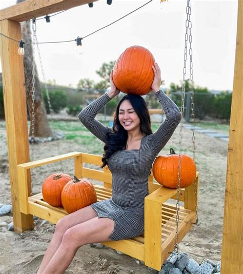 Vivian Yu Nude Porn Pictures Xxx Photos Sex Images 4084586 Pictoa