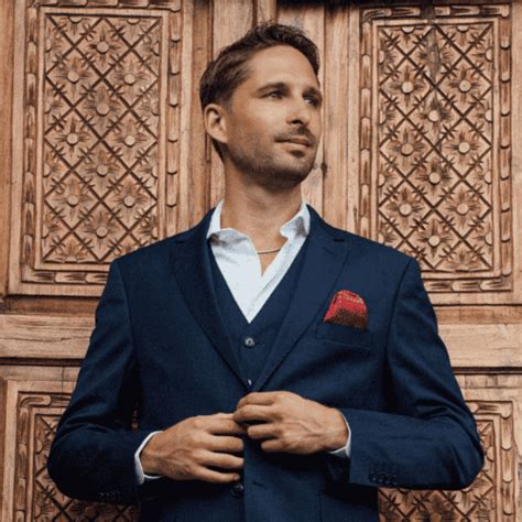 Tim Kroeger Founder And Luxury Travel Expert Universal Traveller Xing