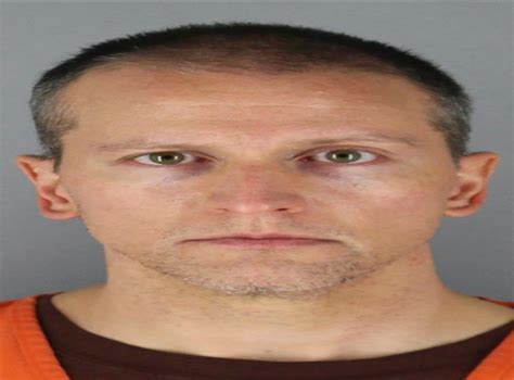 Ex Cop Charged In Floyds Death Freed On 1 Million Bond Derek Chauvin