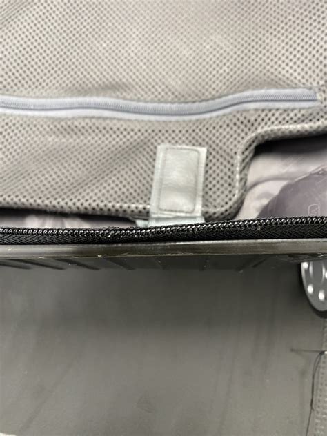 スーツケース・キャリーケースの修理事例 スーツケース修理王