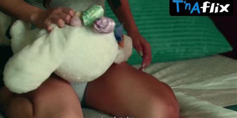 Angeli Khang Underwear Scene In Us X Her