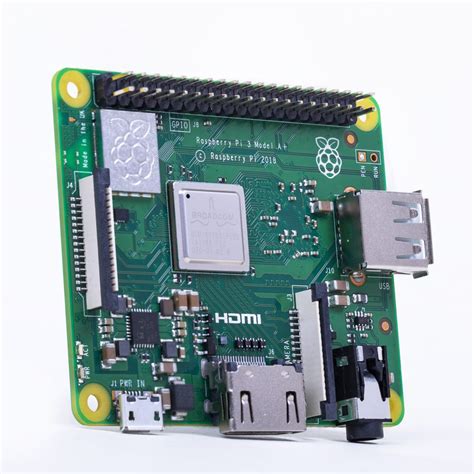 Raspberry Pi Model A más pequeña y potente ya a la venta