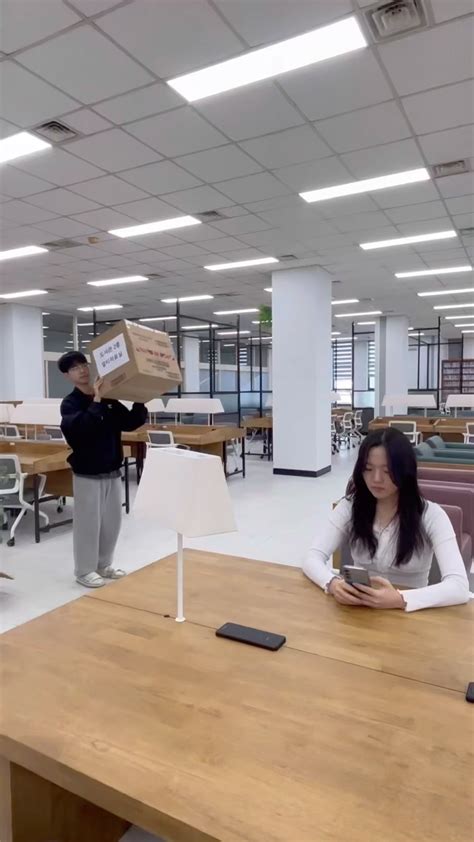 백석대학교백석문화대학교 도서관 공식계정 도서관게이트 빠르게 들어오는 법‼️ • 클리커 앱 다운받기 • 백석대백석문화대