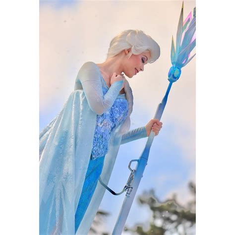 Pin De Trh En Elsa Face Character