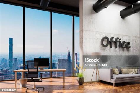 흰 벽과 아늑한 빈티지 소파가 있는 대형 도시 스카이라인 로프트 사무실 복사 공간파노라마 창 스카이라인 보기 3d 그림 사무실에 대한 스톡 사진 및 기타 이미지 Istock