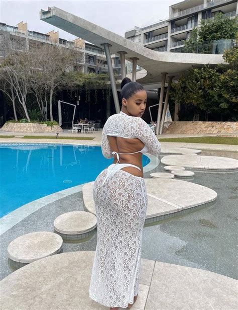 Senamile Ngicabanga Ukuqala Iqembu Le Onlyfans Ku Whatsapp Kodwa