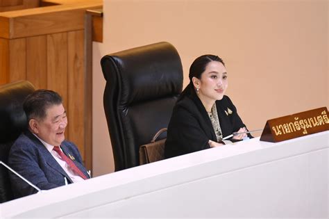 นายกรัฐมนตรีเข้าร่วมการประชุมสภาผู้แทนราษฎร ชุดที่ 26 ปีที่ 2 ครั้งที่ 27 สมัยสามัญประจำปีครั้ง