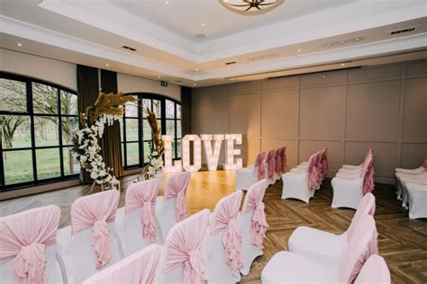 Branston Golf And Country Club Same Sex Friendly Unique Wedding Venue In Burton Upon Trent