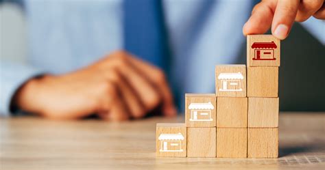 큐브 나무 프랜차이즈 사업 사업가 손 프랜차이즈 마케팅 상점 아이콘나무 블로그를 선택합니다 프랜차이즈 비즈니스 컨셉 개념에 대한