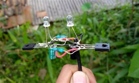 Rangkaian Lampu Flip Flop Pengertian Fungsi Skema Cara Kerja