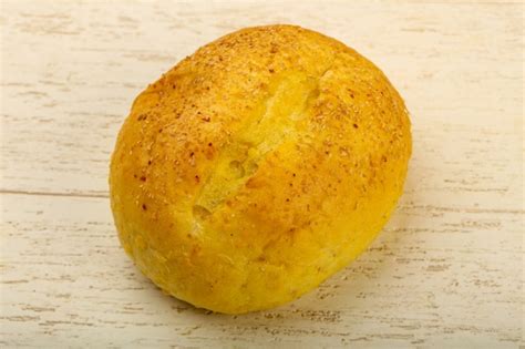 Premium Photo Small Bread Bun