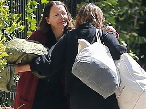 Val Kilmers Ex Wife Joanne And Daughter Mercedes Seen In Emotional Hug