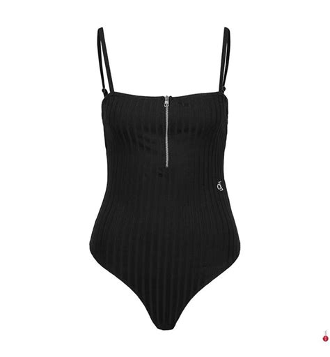 Calvin Klein Body Black Deindeal