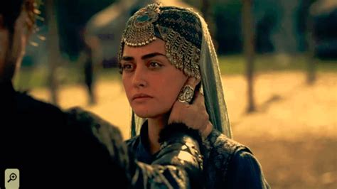 Esra Bilgic As Halime Sultan Broke Pakistani Internet R Turkishtvserials