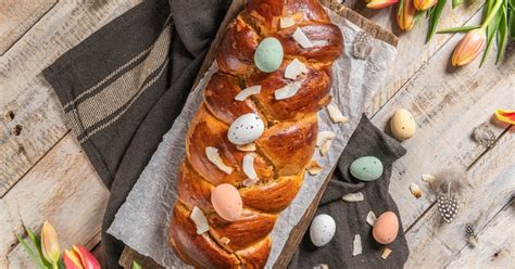 Великодня випічка як спекти здобну плетінку — Шуба