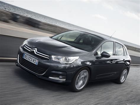 Ситроен С4 хэтчбек (2014-2015) - фото, цена, характеристики Citroen C4 ...