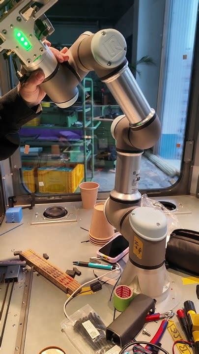 How To Build A Robot Café Episode 2318a 🆗🆒 Automat Automatik