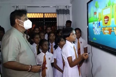 සජිත්ගේ සක්වල වැඩසටහනේ 270 වැනි සුහුරු පන්ති කාමරය පනාමුරේ මහා විද්‍යාලයට Video Lnw Sinhala