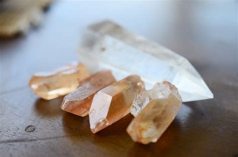 How To Clean Quartz Crystals Step By Step Process Rock Seeker