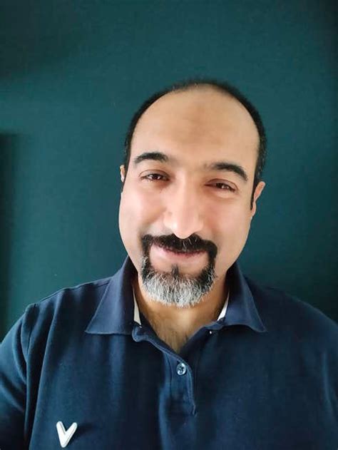 Yasser Abbasi Medium