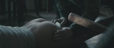 Голая Сара Батлер в I Spit On Your Grave Unrated