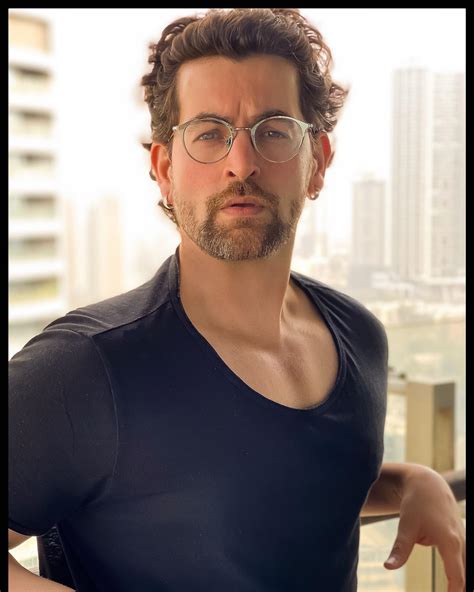Neil Nitin Mukesh Biography Age Date Of Birth Height Wife Caste And More