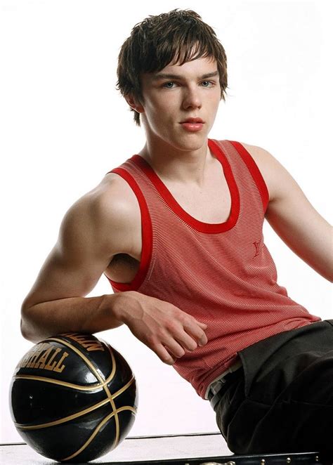 Nicholas Hoult Nicholas Hoult Celebrities Male Nicholas Hoult Skins