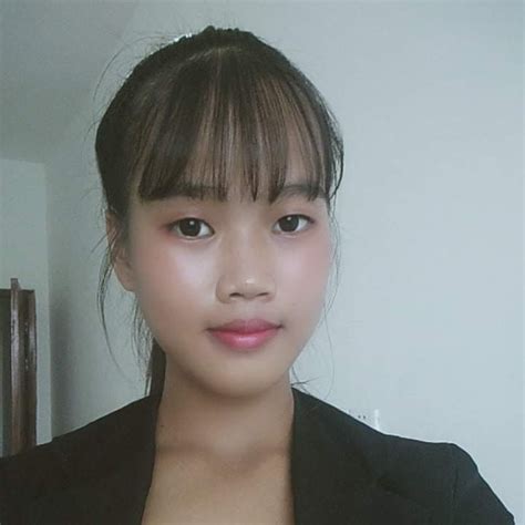 ហេង ហេងលក់ឣចលនទ្រព្យដីឡូតិនិងផ្ទះល្វែង